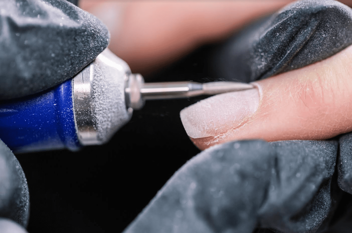 O que é Manicure Combinada? 6 Benefícios da Técnica